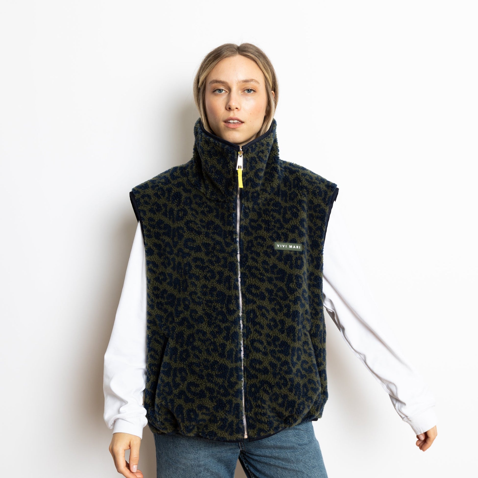 Reversible Bomber Vest - navy/leo navy-olive - VIVI MARI