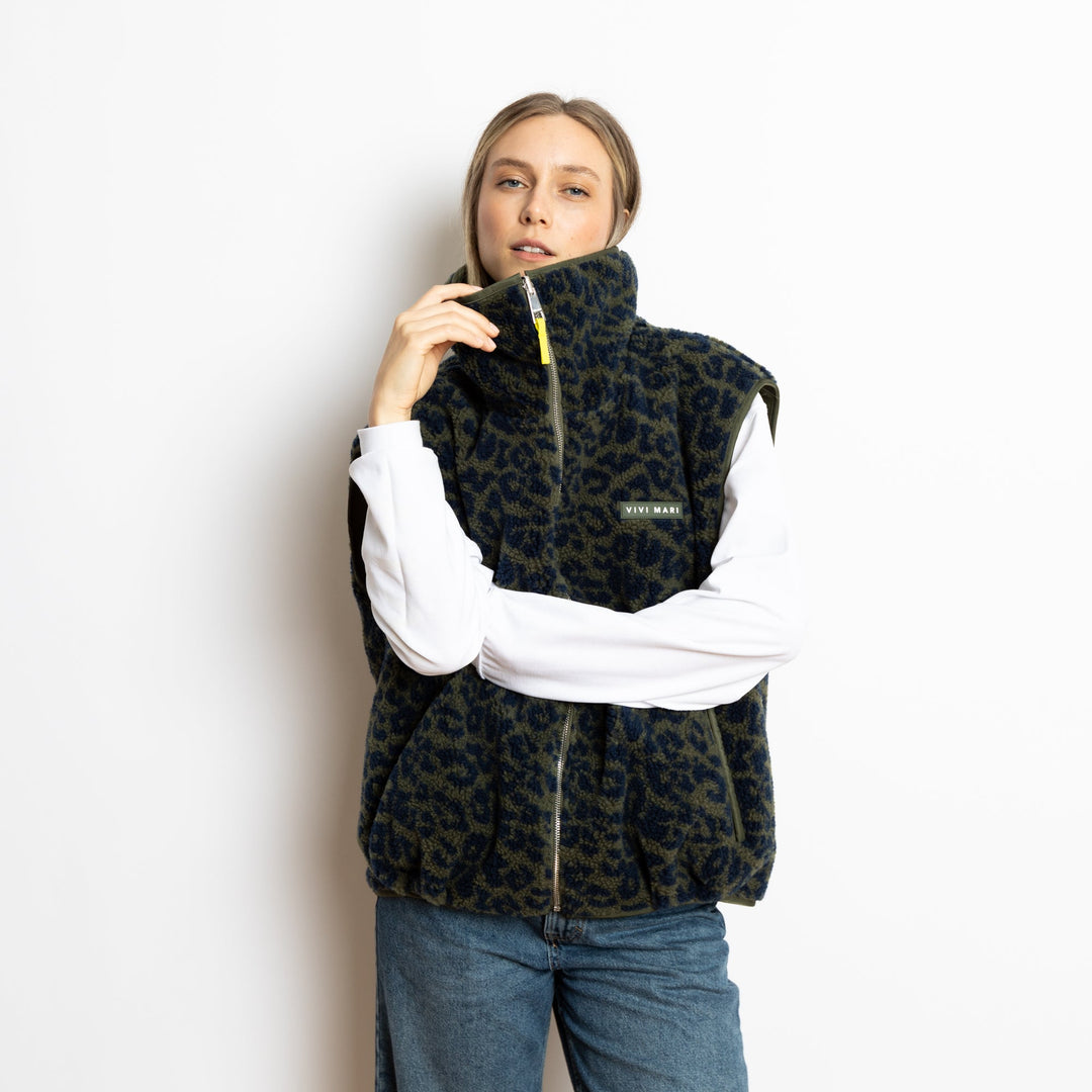 Reversible Bomber Vest - olive/leo navy-olive - VIVI MARI